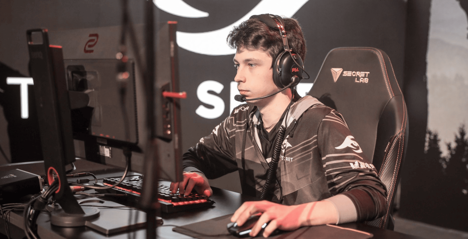 A Guide to playing Mid in Dota 2 for beginners and solo players