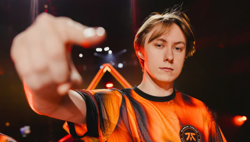 How to write to technical support for Riot Games Valorant